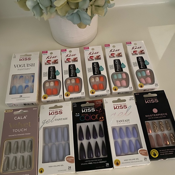 Kiss & Cala | Makeup | Press On Nails Bundle 1 Sets In All Beautiful ...